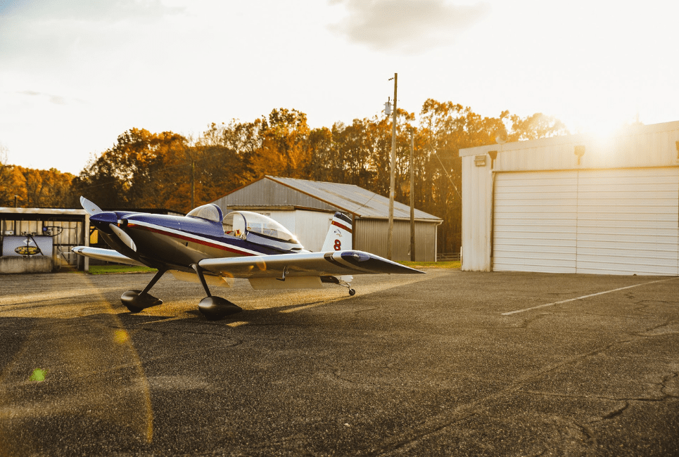 How to Choose a Flying School - Aviator Insider